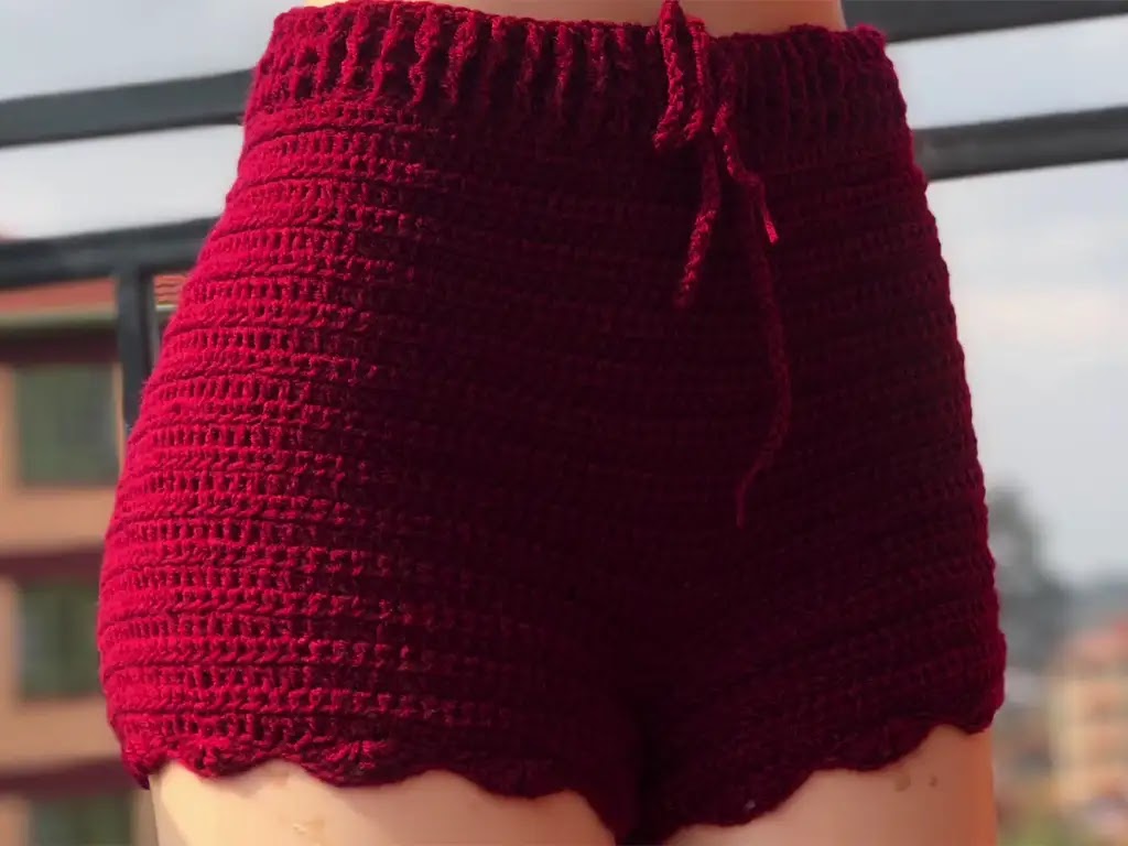 Quick & Cute Crochet Shorts Pattern: Free Pattern for